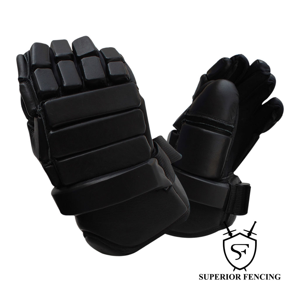 Padded Gloves Pro - Akado Armory